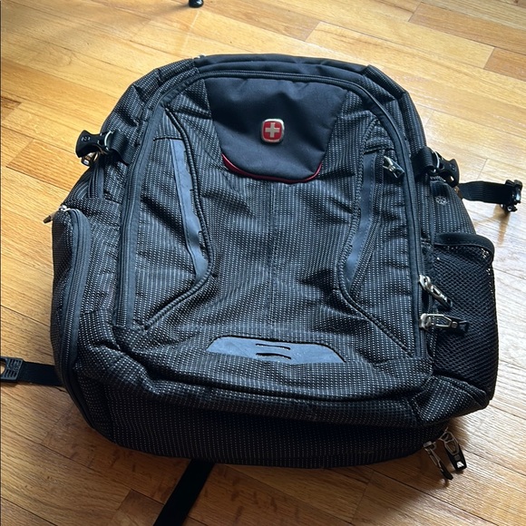 SwissGear | Bags | Swissgear Black Airflow Backpack | Poshmark